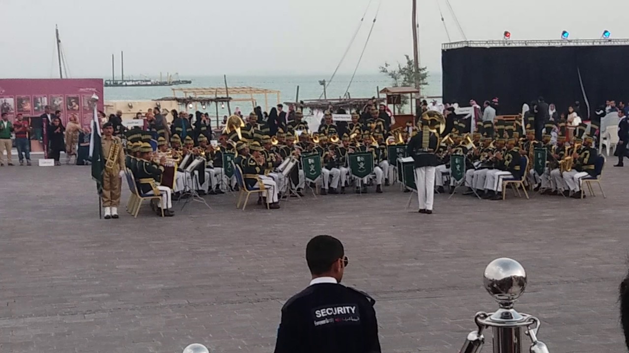 Pakistan Army Band Performing in Doha Qatar - 26-Jan-2017 - YouTube