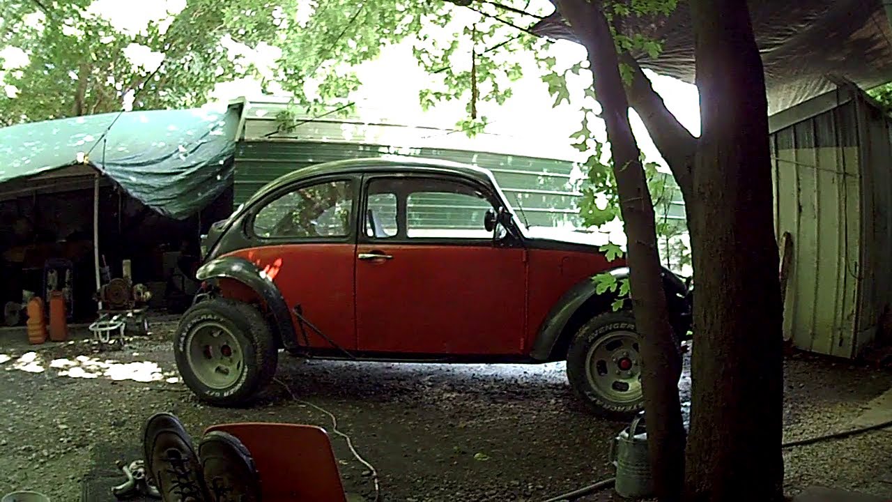 MAJOR REDNECK SHADE TREE TARP FORT - YouTube