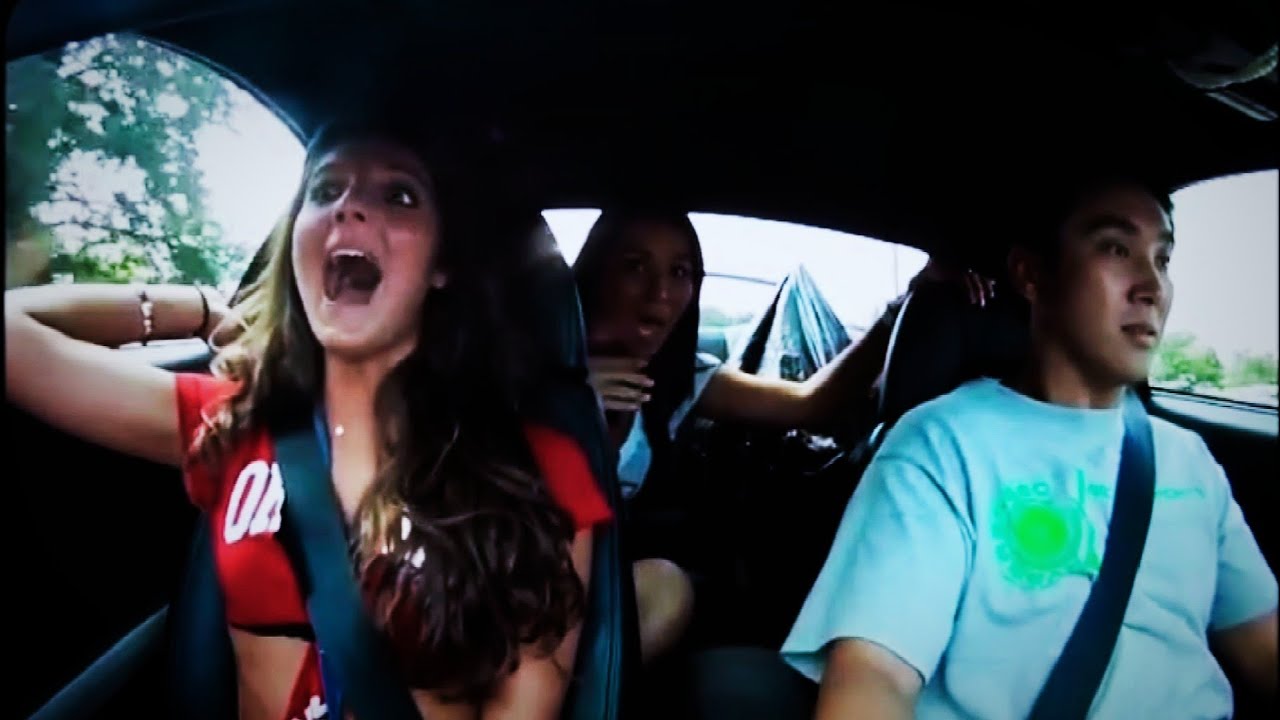 Girls reaction on 1000hp Supra - YouTube