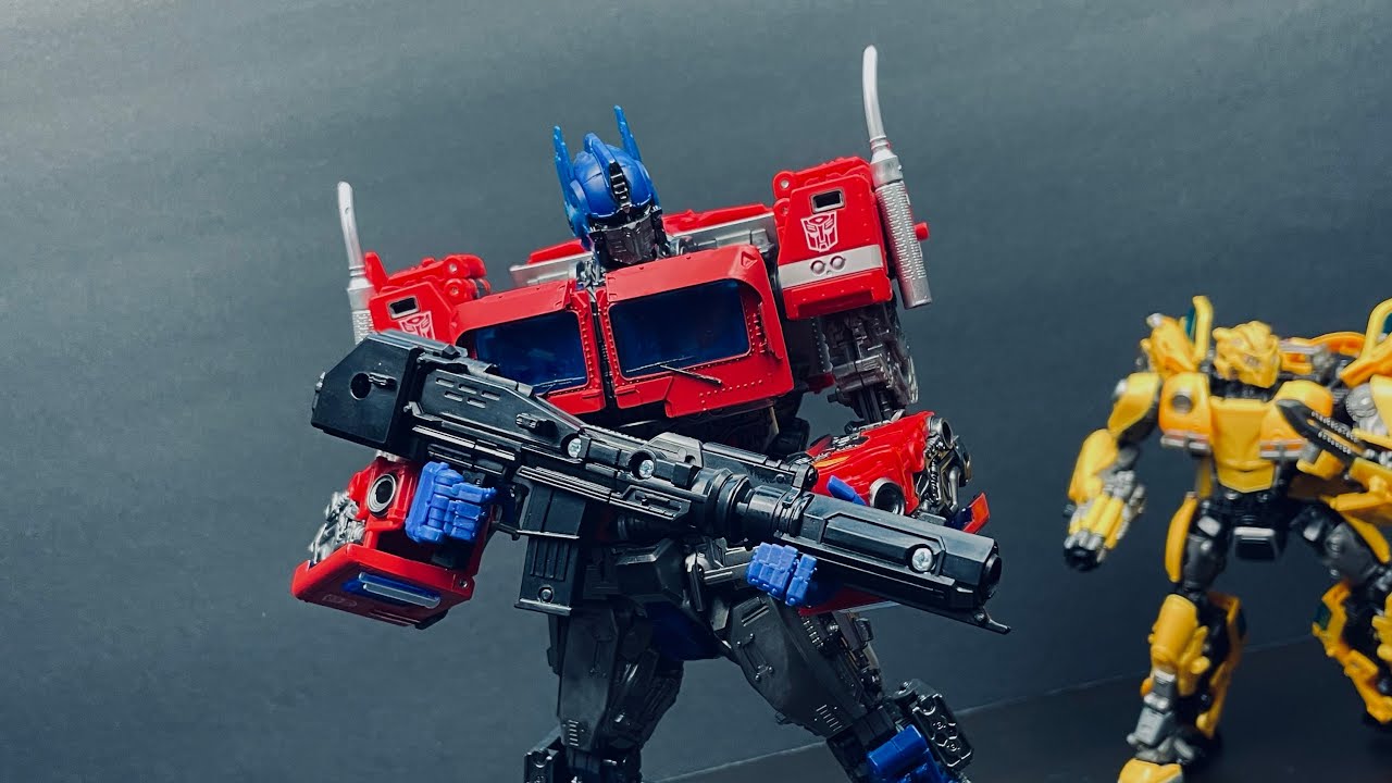 WEIRD Ratchet Joints! Transformers Masterpiece MPM-12 BBM OPTIMUS PRIME ...