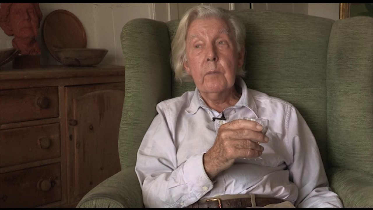 Ronald Blythe - Origins of the Aldeburgh Festival (5/40) - YouTube