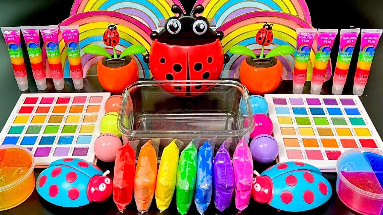 [ASMR] Mixing "LadyBug" MakeUp Eyeshadow,Glitter Into Clear Slime 무당벌 ...