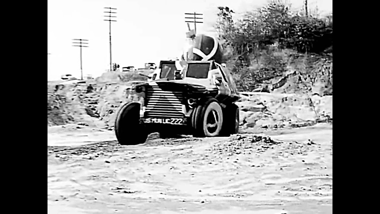 Tucker Combat Car and the Tucker Gun Turret 1940 Universal Newsreel ...