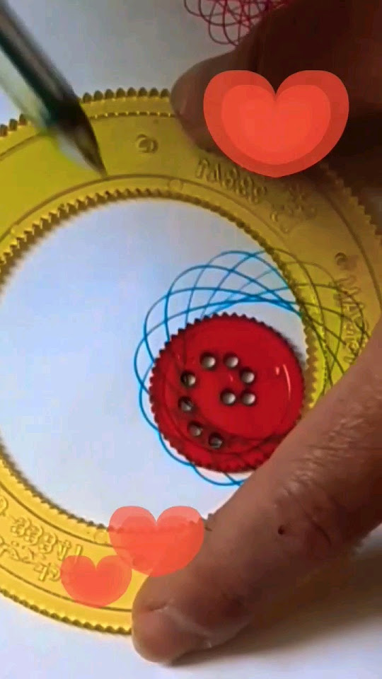 Creating models in Spirograph"#spirographshr#satisfying#asmr#spirograph#pattern#usa - YouTube