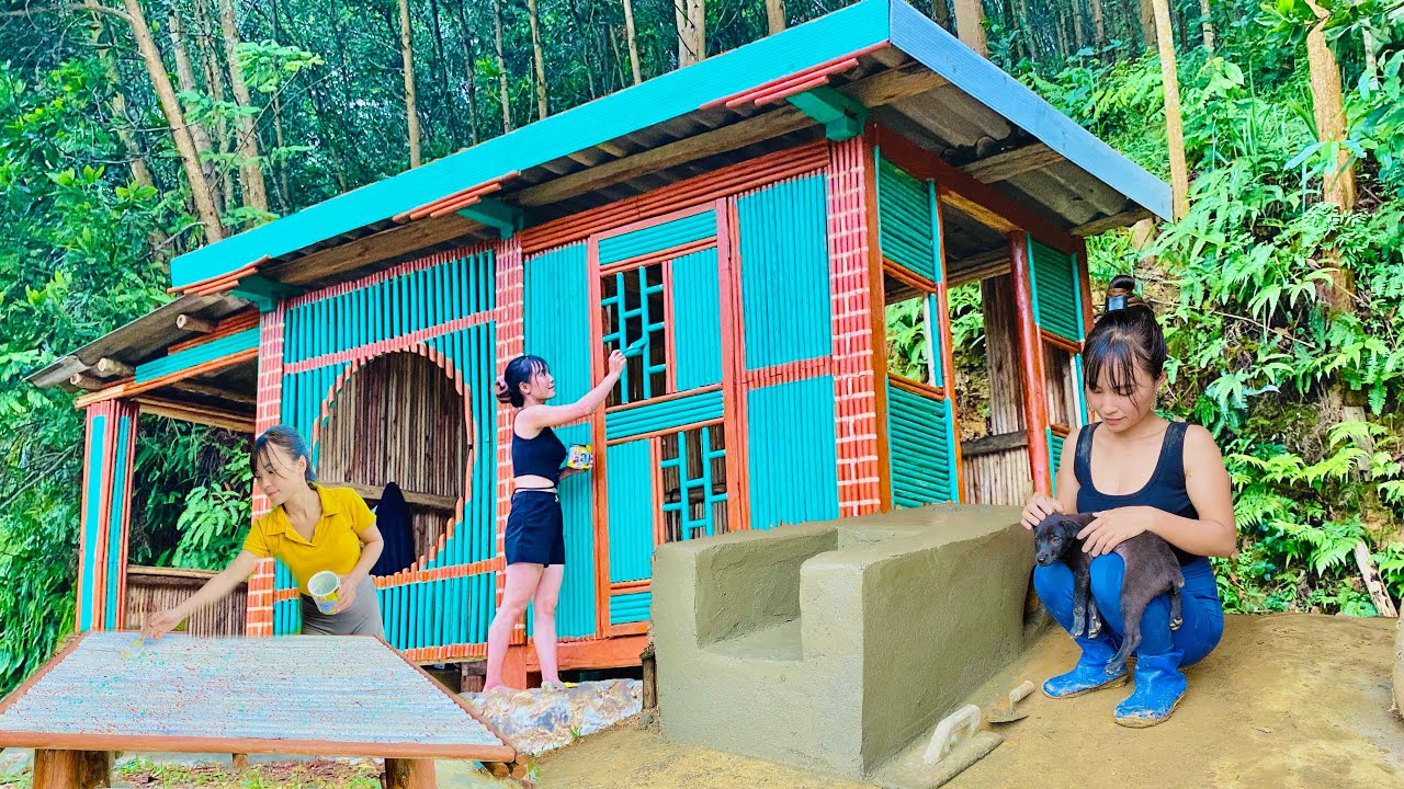 Making a house from available wood is very simple. Carpenter. How to ...