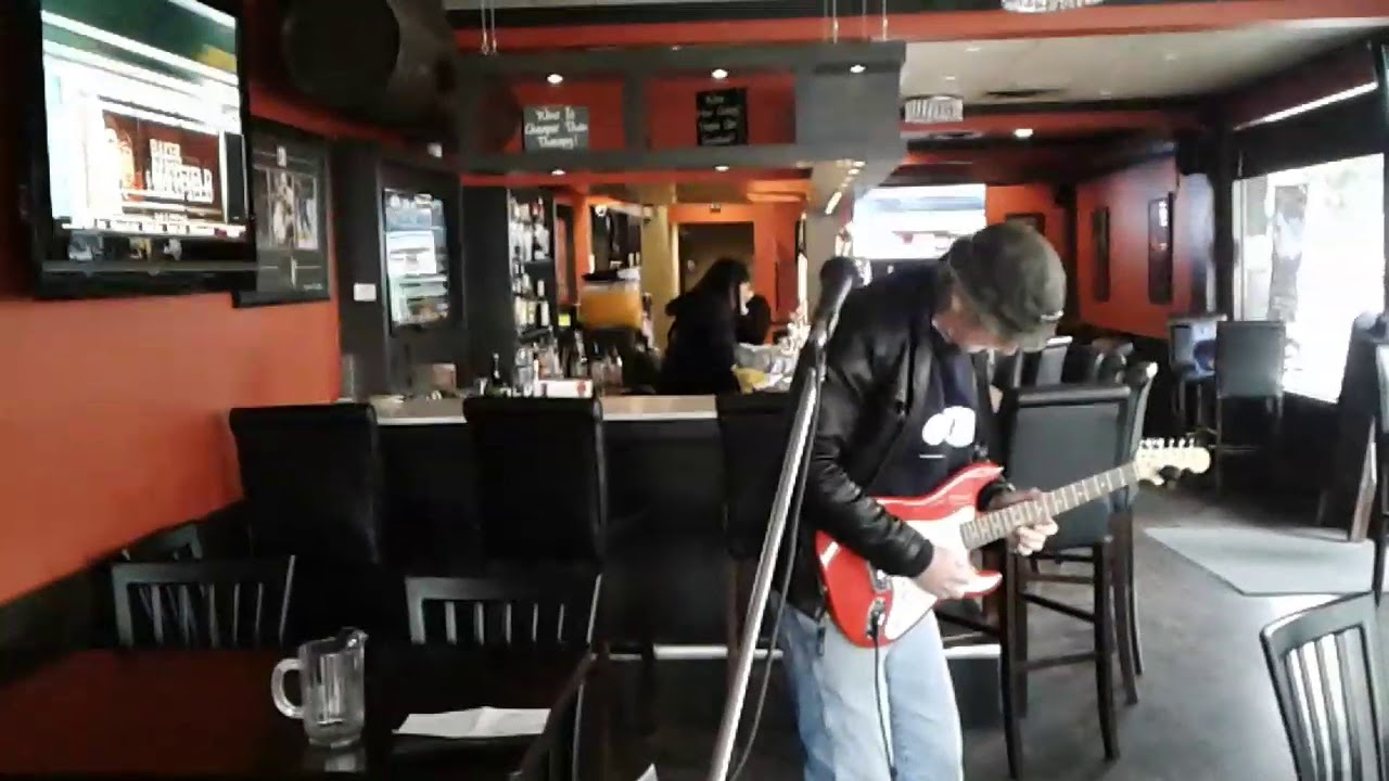 Part 2 FLIP FLOP FLY Park Road Social Bar & Grill - YouTube