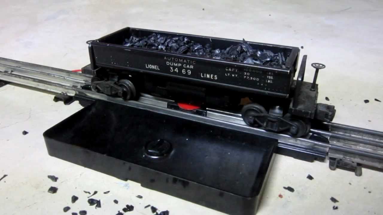 Lionel 3469 Coal Dumping Car Demo - YouTube