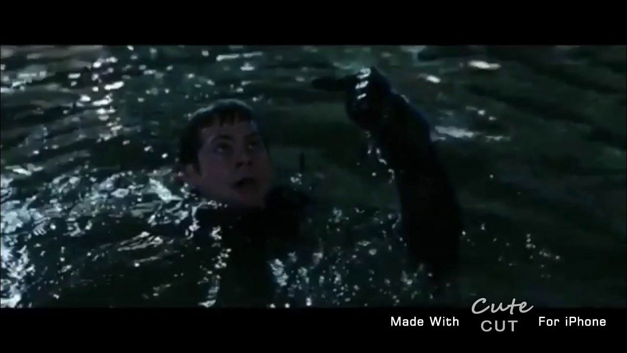 The Maze Runner Thomas Middle Finger - YouTube