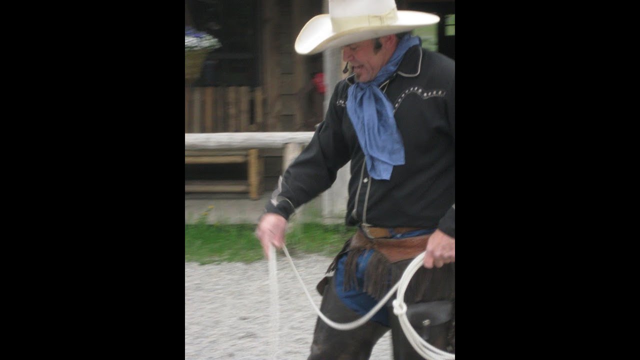 Cowboy Cal's Lasso Skills @ Marlboro Summer Ranch 2009 (Complete) - YouTube
