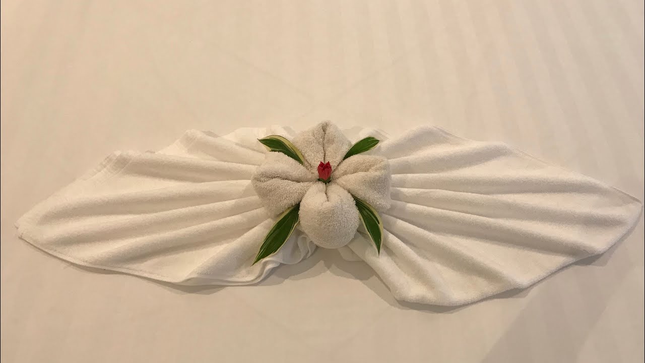We don’t know how to make a new style flower from towel folding/ Art ...