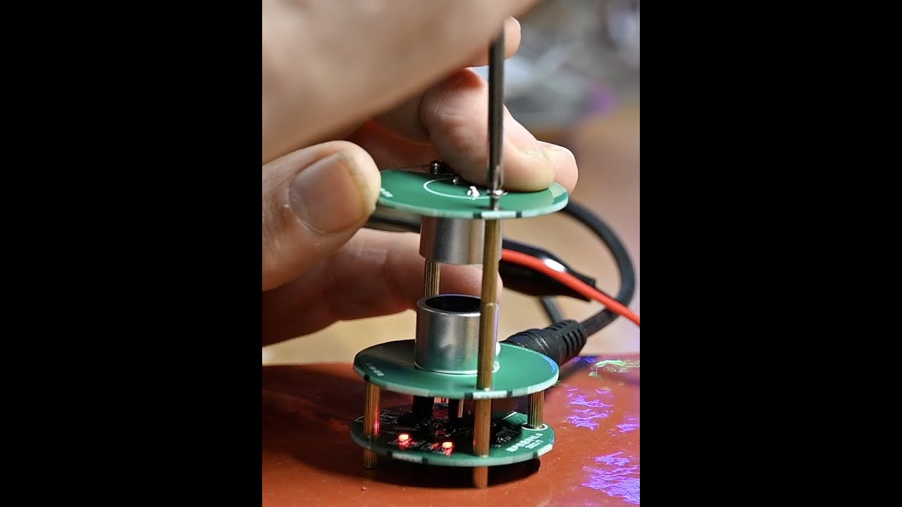 C.K. builds an ultrasonic levitator kit - YouTube