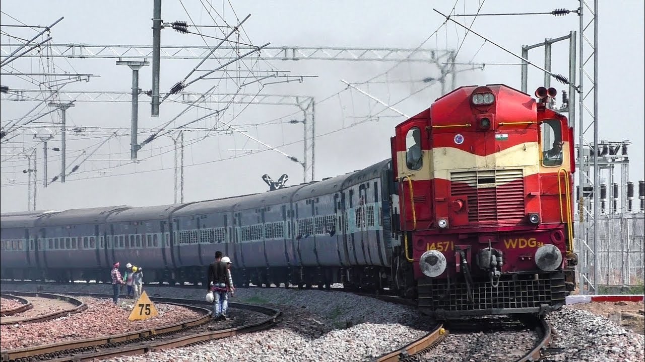 BALD HEAD ALCo chugs,Curves with TATA YPR Express : Indian Railways ...