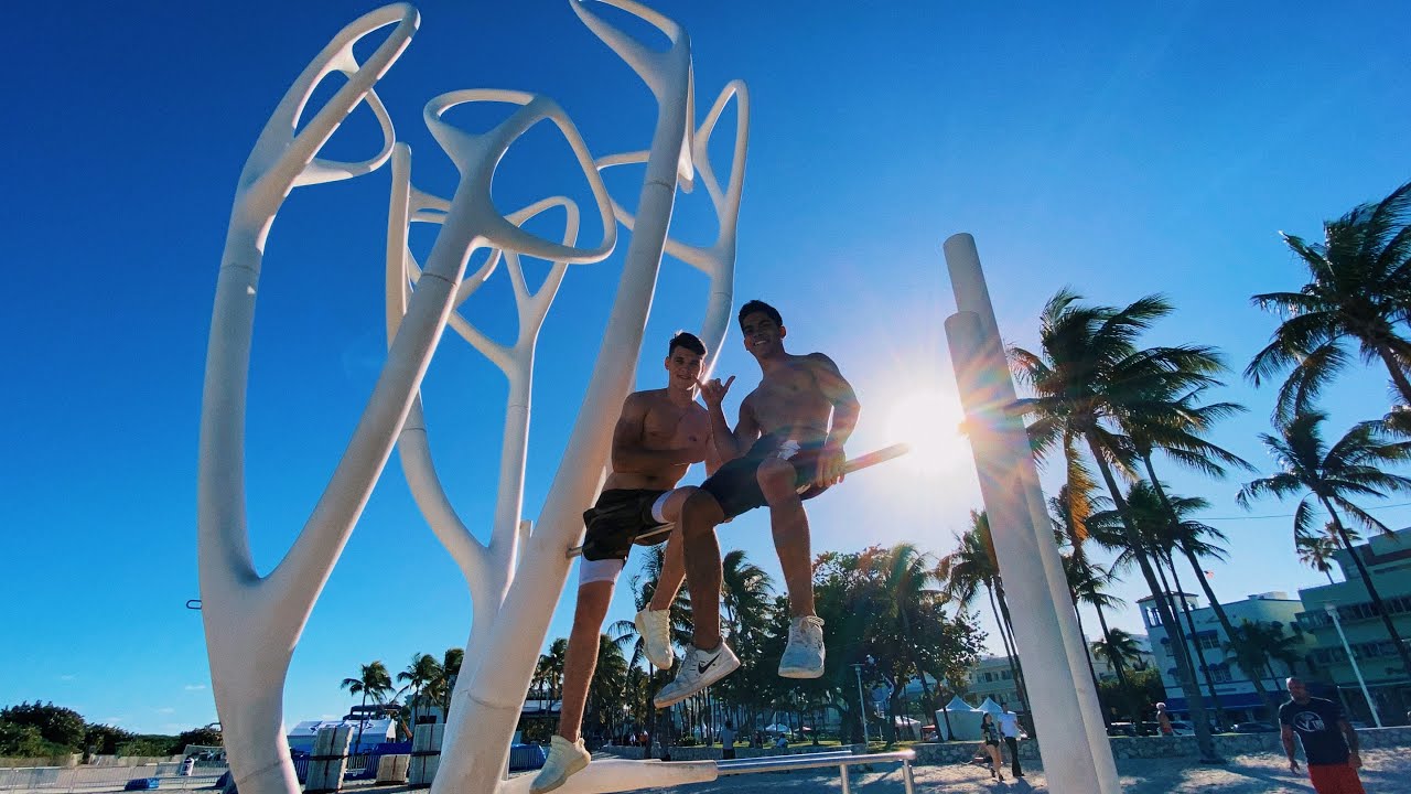 День из жизни в США: Miami Muscle Beach Workout | VLOG - YouTube