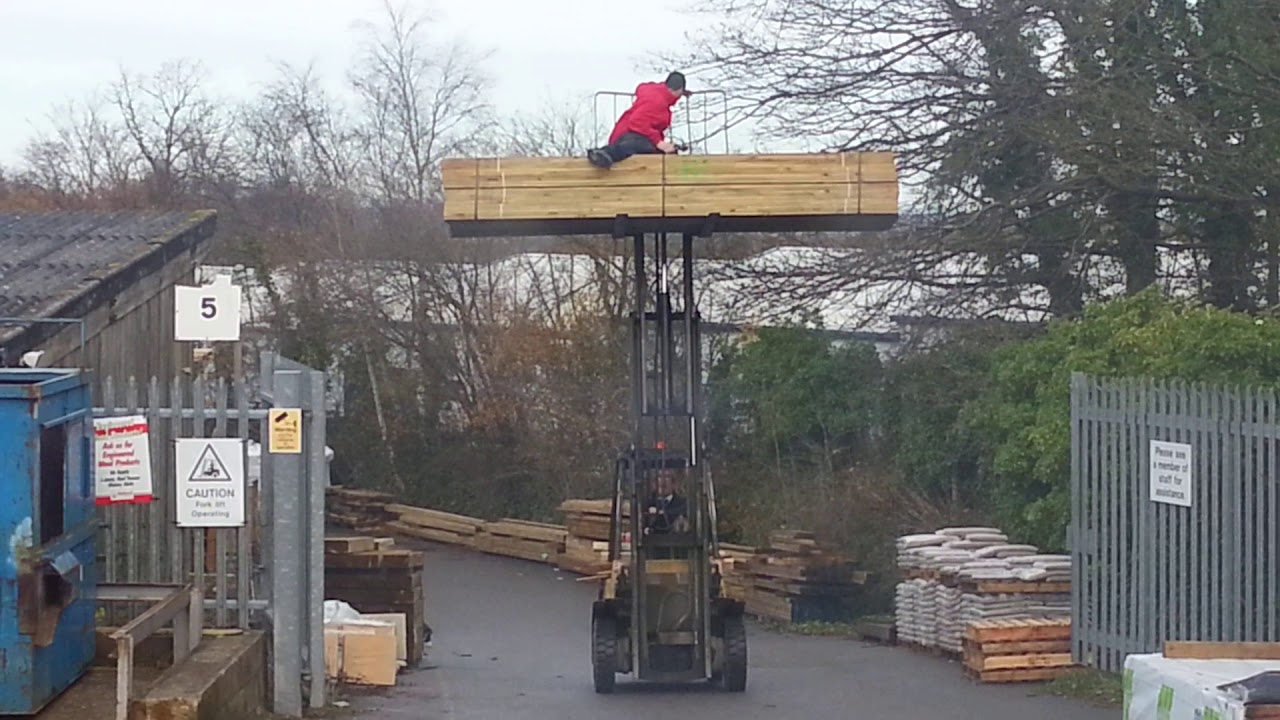 Bad forklift driver - YouTube