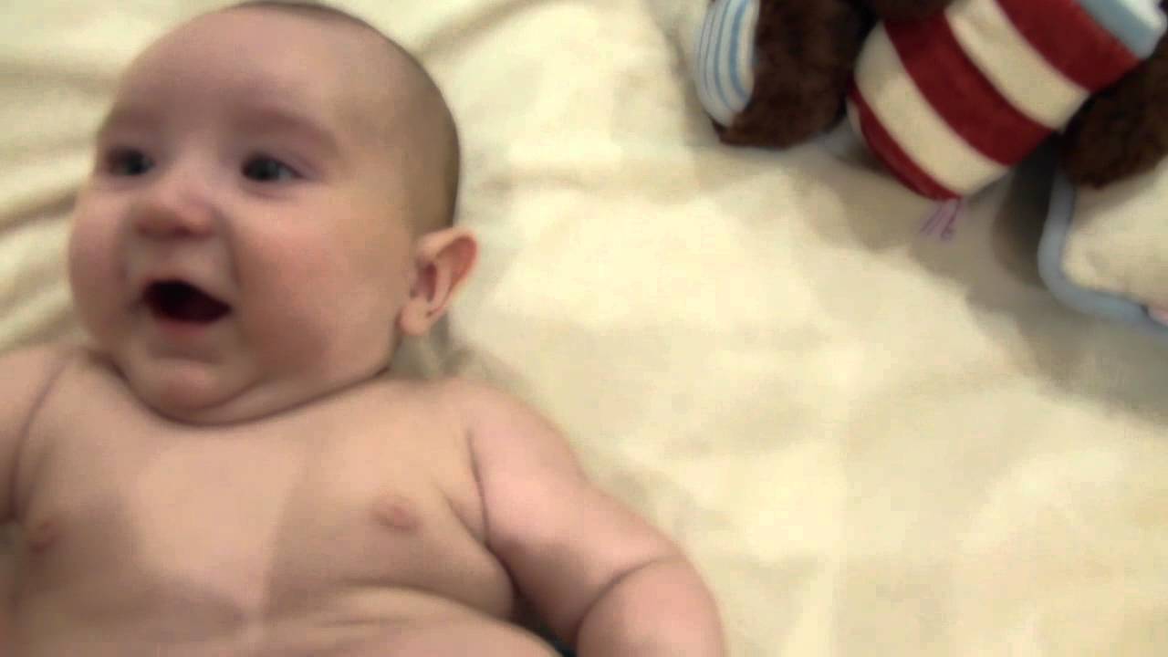 Baby cries when mom sings - YouTube