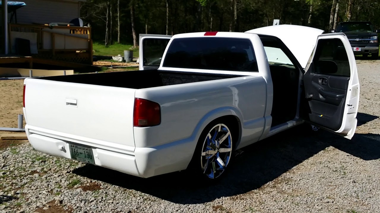 2002 Chevy S 10 Lowrider - YouTube