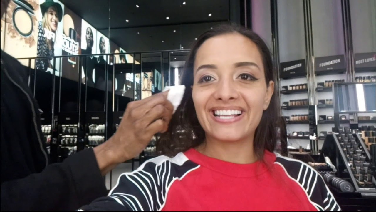 Alia Awwe | Makeover at MAC cosmetics - YouTube