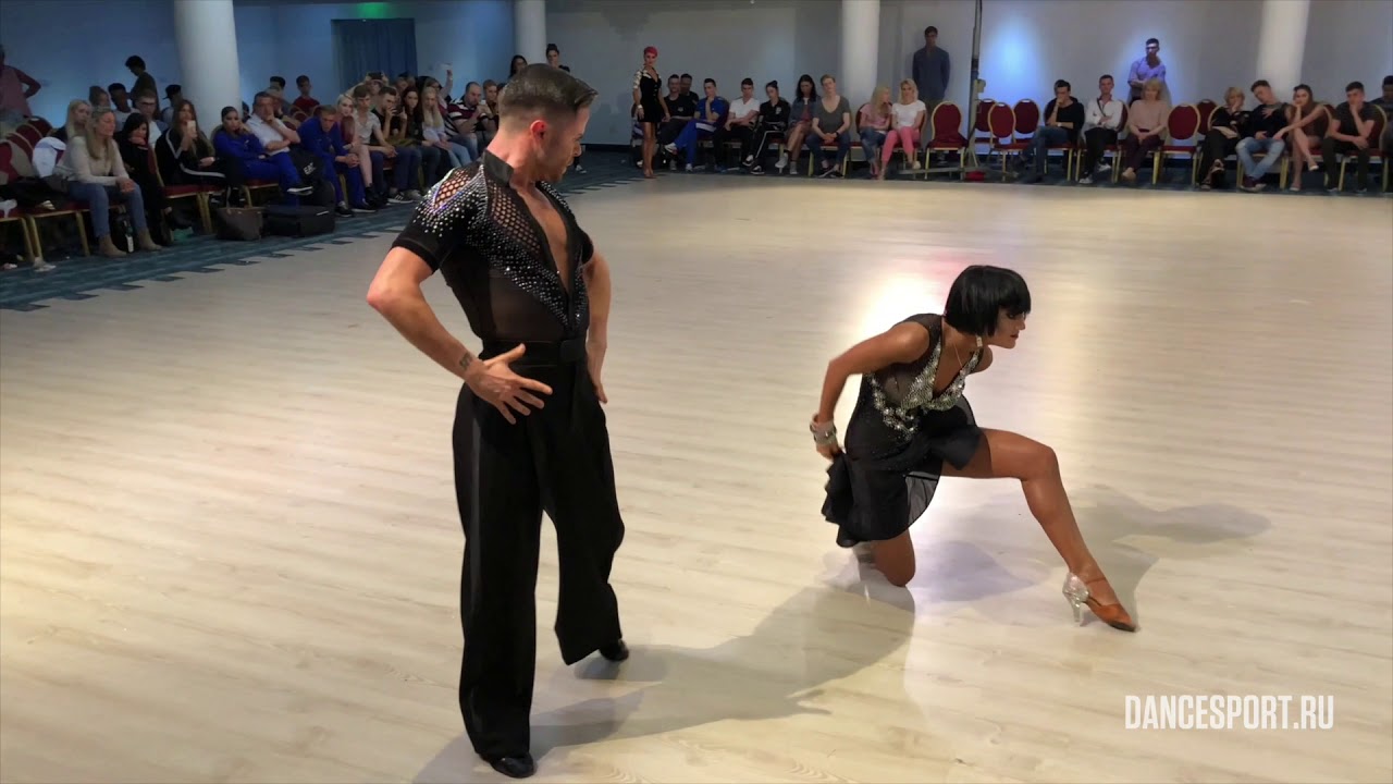 Giacomo Lazzarini - Roberta Benedetti, BIH, Final Solo Pasodoble - YouTube