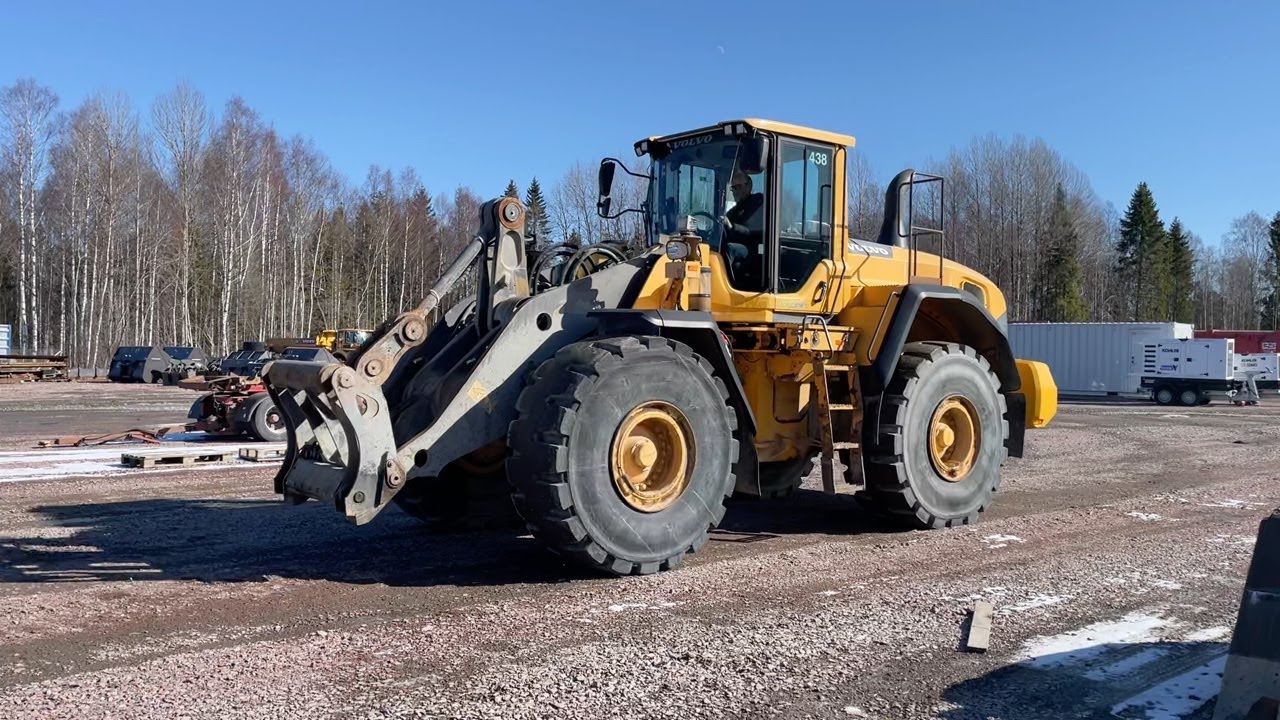 Köp Hjullastare Volvo L180G på Klaravik - YouTube