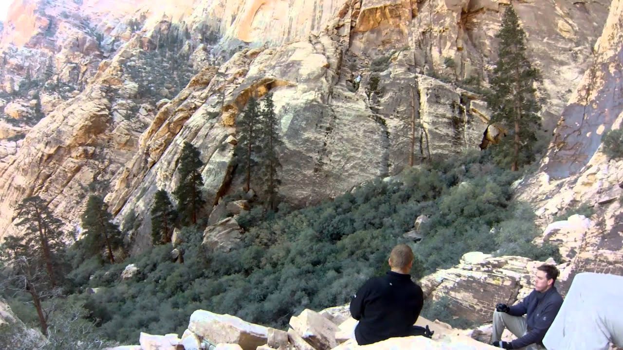 Rainbow Mountain Hike - Red Rock National Recreation Area Las Vegas ...