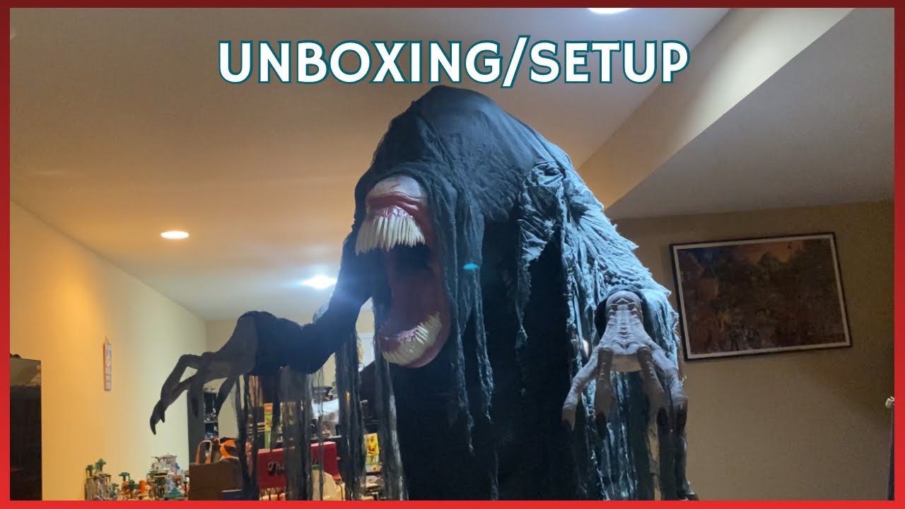 Death Stalker Halloween Animatronic Unboxing/Setup! (Spirit Halloween ...