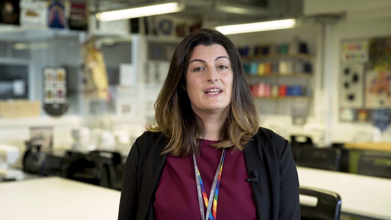 Creative Industries at Oaklands College - YouTube