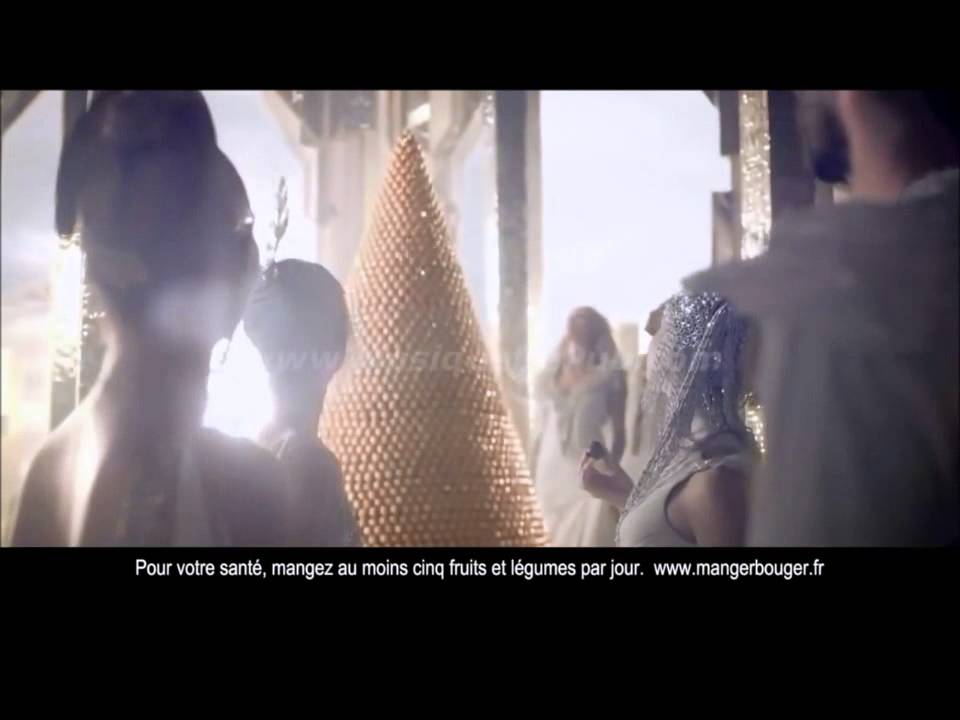 pub Ferrero Rocher 'royaume des dieux' 2013 - YouTube