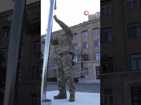 Aliyev, Hankendi ve Hocalı'da Azerbaycan bayrağını göndere çekti