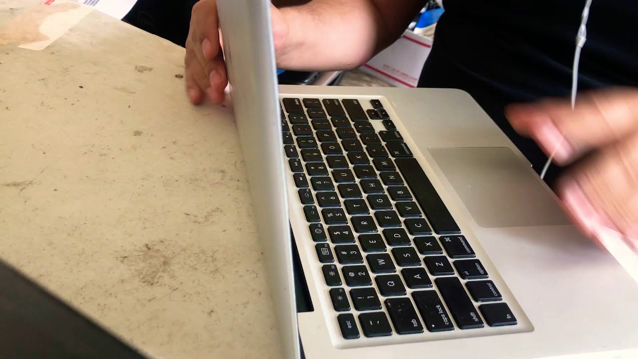 MacBook Pro White Screen Of Death Fix YouTube macbook-pro-white-screen-of-death-fix-youtube