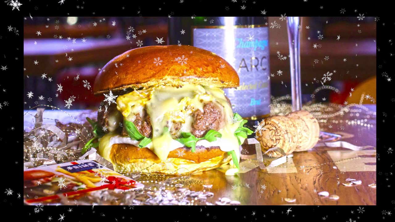 The Christmas burger - our favourite Christmas flavours in a bun - YouTube