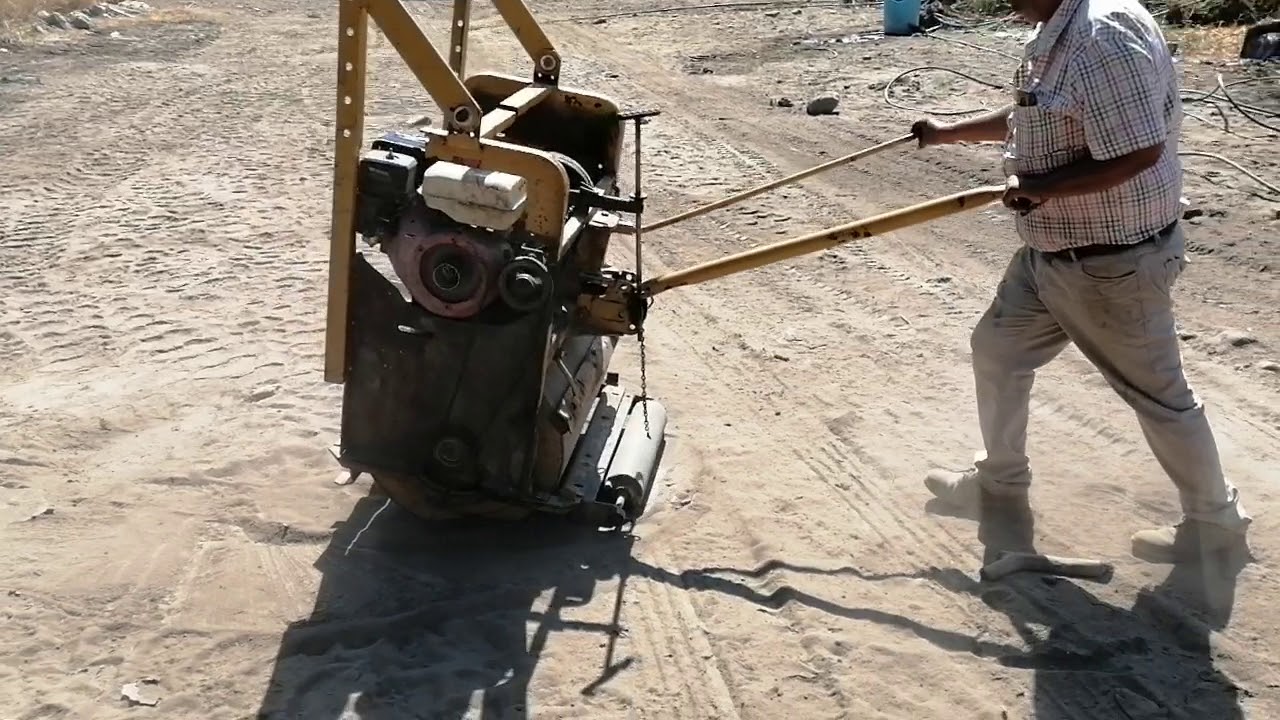 Pr8 1960 rodillo compactador - YouTube