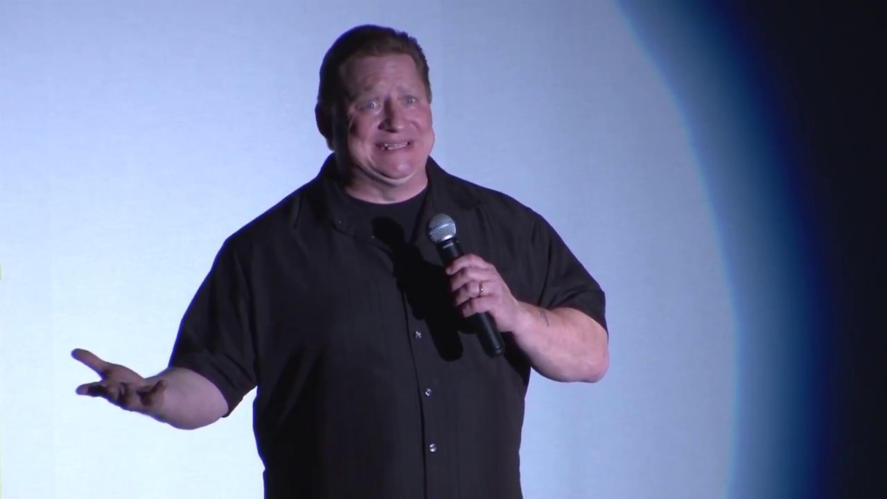 Mike Murray- Deaf Comedian- Motivational Speaker - YouTube