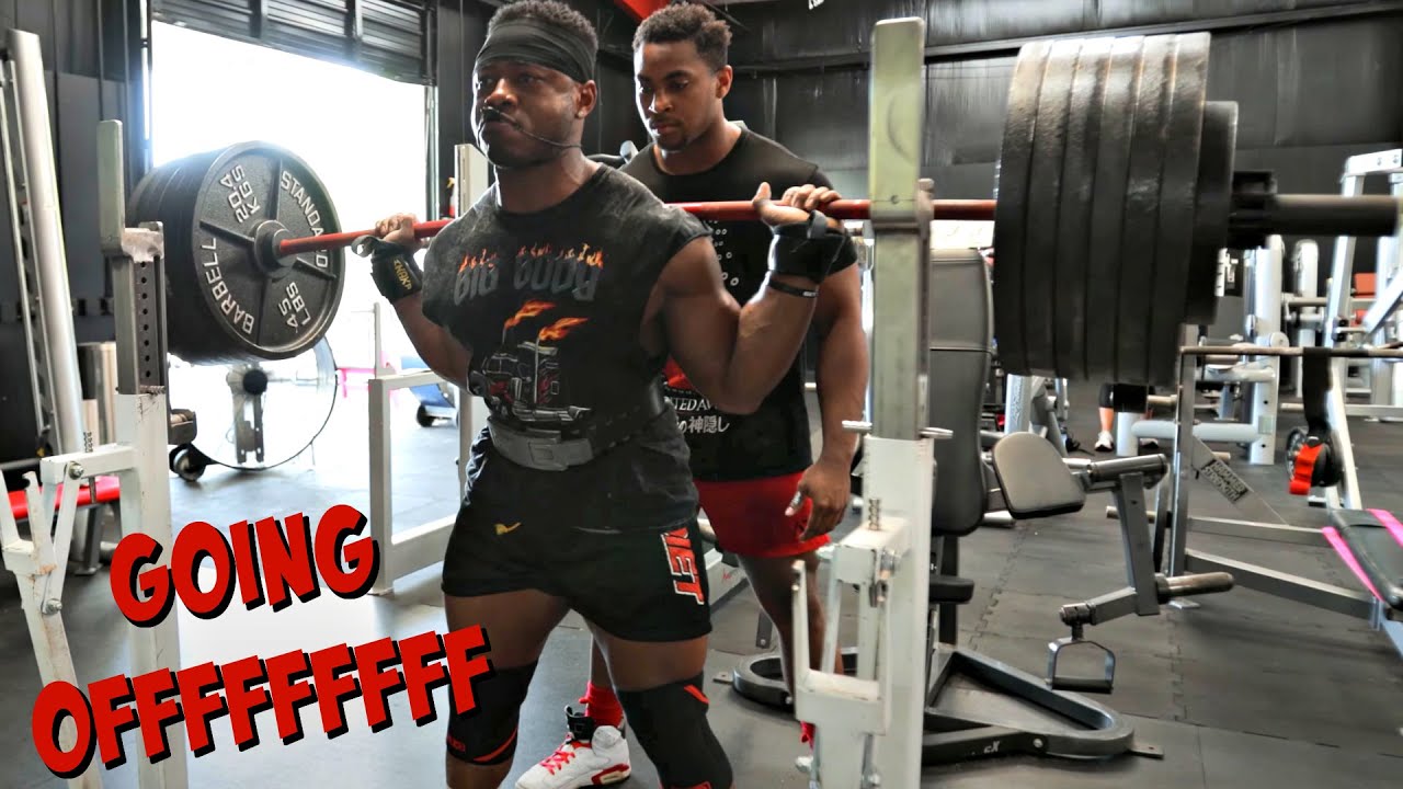 SQUATS ARE FLYING | Gym Update - YouTube