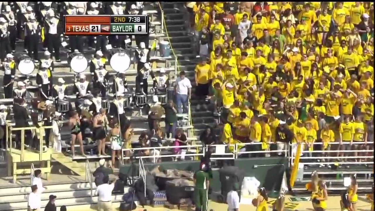 Colt McCoy Pegs Band Mom in the Ear - YouTube