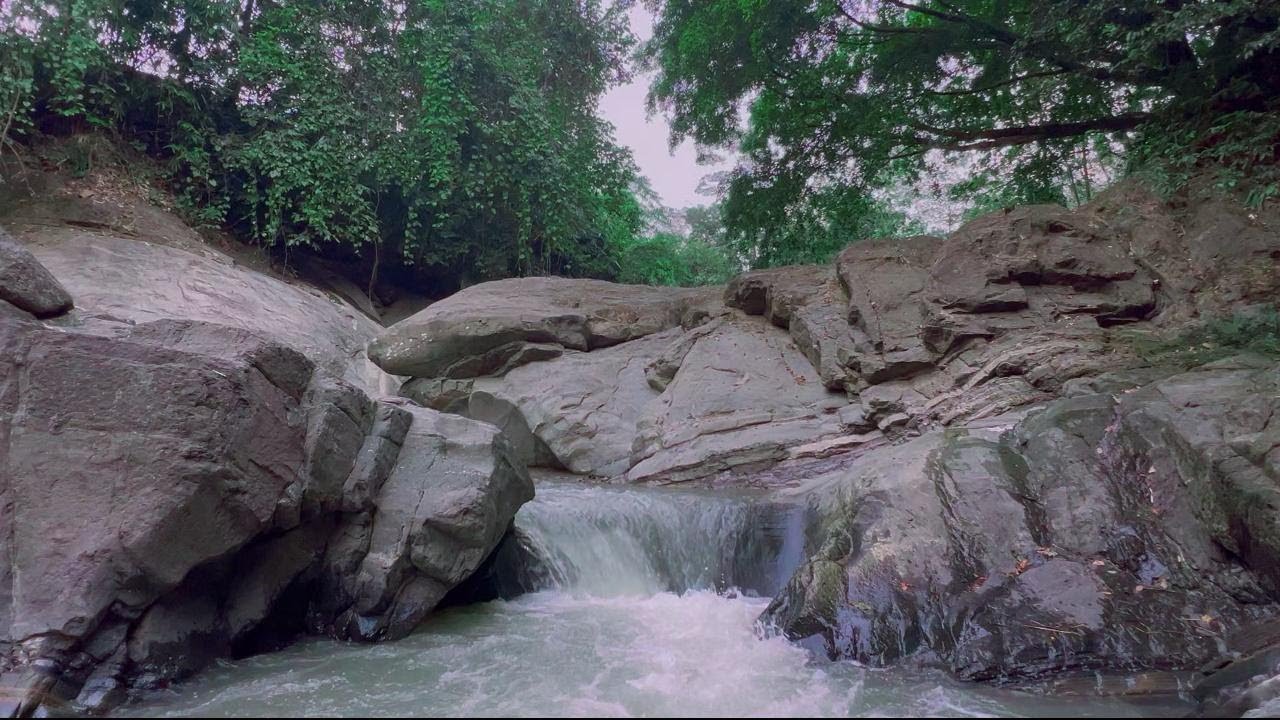 4K-HDR | Soft Running River for Deep Calm, Healing, Meditation and ...