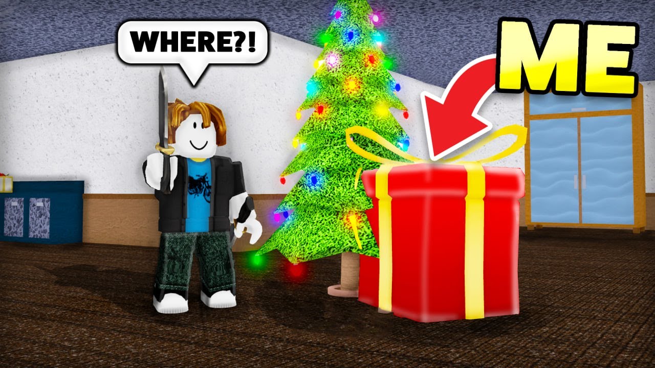 I Disguised as a CHRISTMAS GIFT in Roblox MM2.. - YouTube
