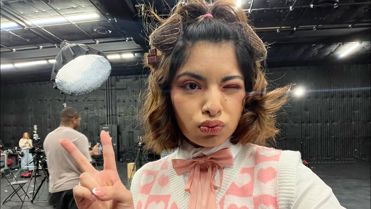 Hazel’s BTS on the Dr. Daf Show!~ - YouTube