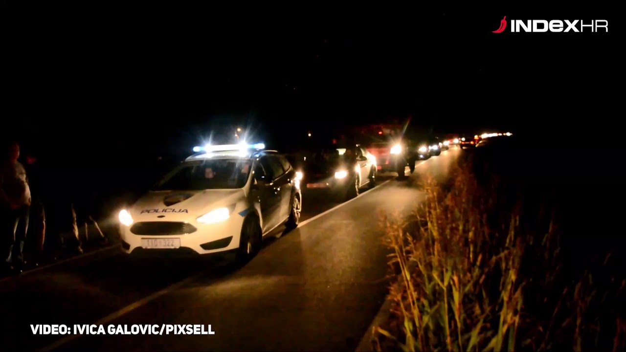 EKSPLOZIJA U BOSANSKOM BRODU Gori rafinerija - YouTube