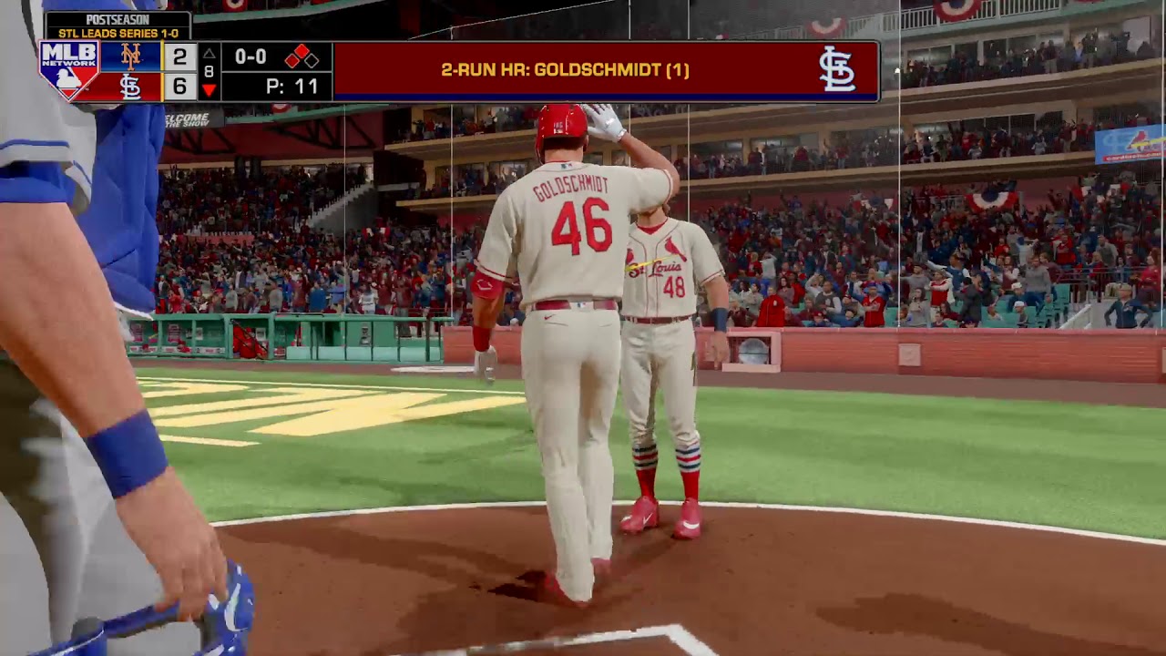 Goldy Hits One into Big Mac Land - YouTube