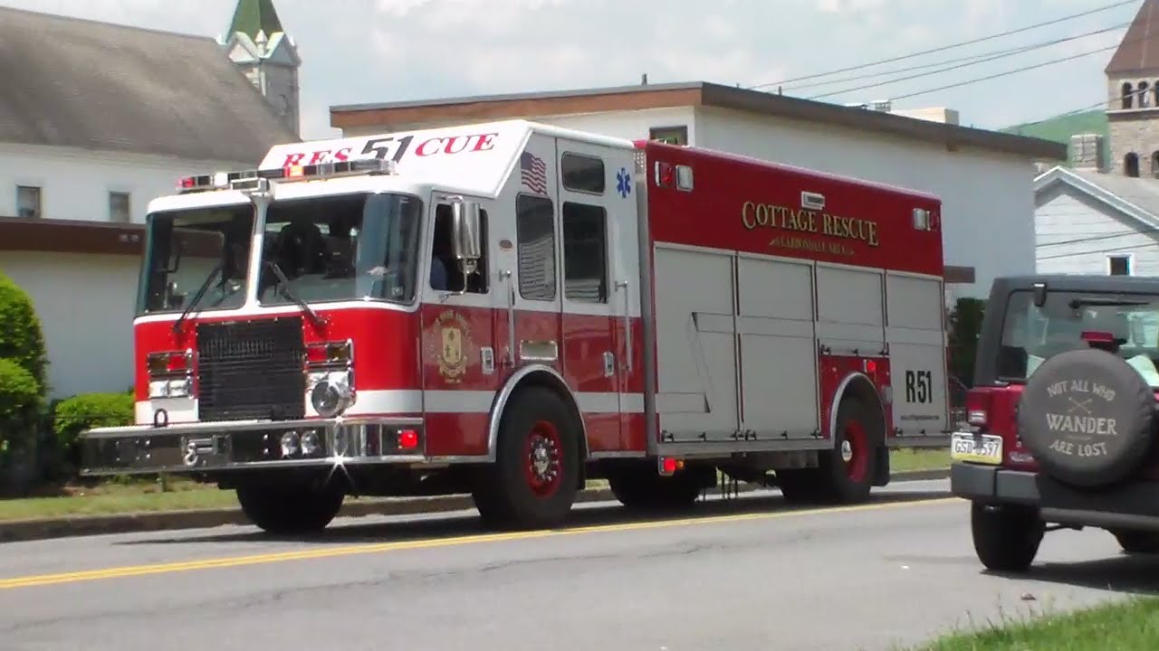 Cottage Hose Company Rescue 51 & Mobile 909 Responding - YouTube