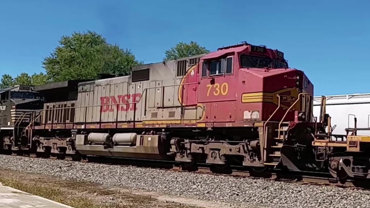 Super Aggressive Surprise TRIO! "BNSF BONNET #730 returns trailing NS #4492 - #283 / NS #4237 ...