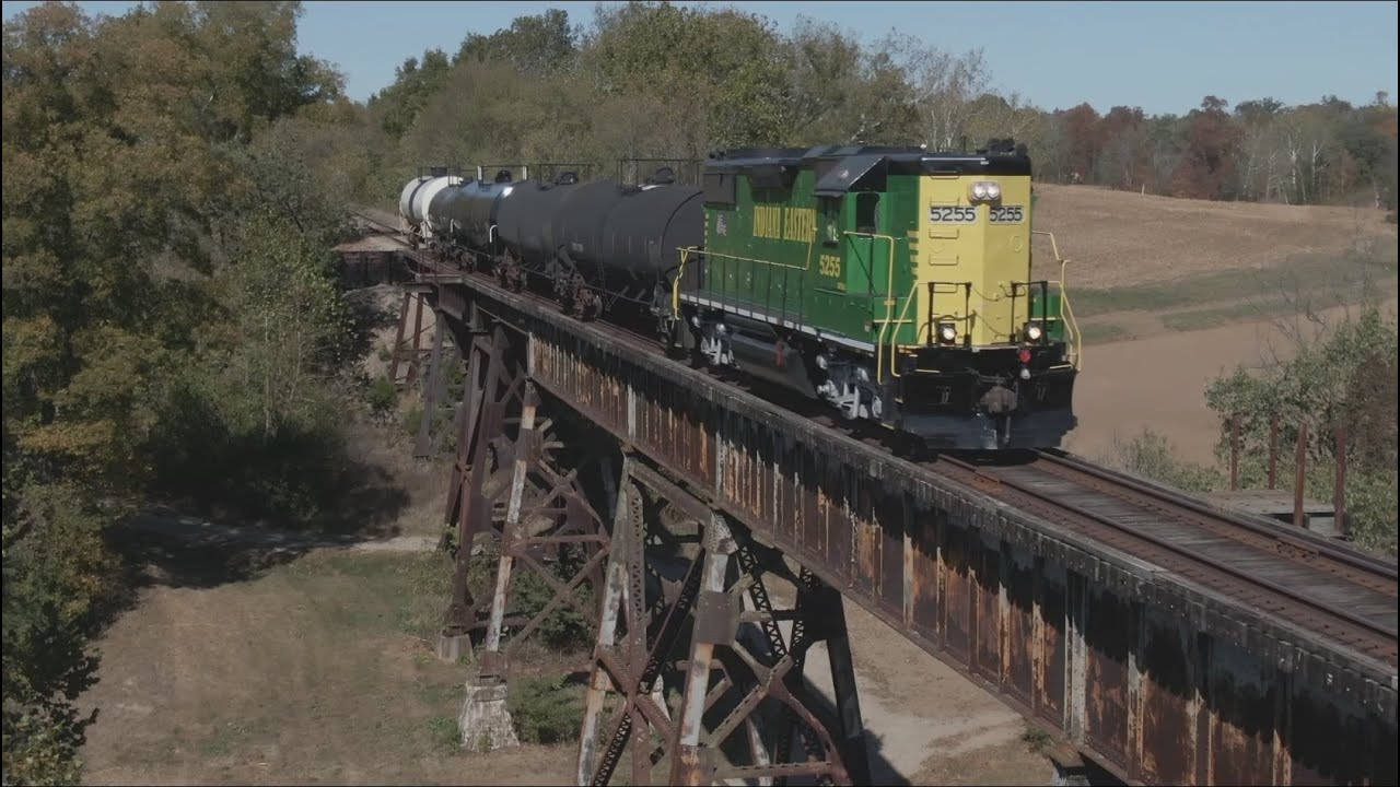 If John Deere was a Train : INER 5255 Indiana Eastern Railroad GP38-2 ...