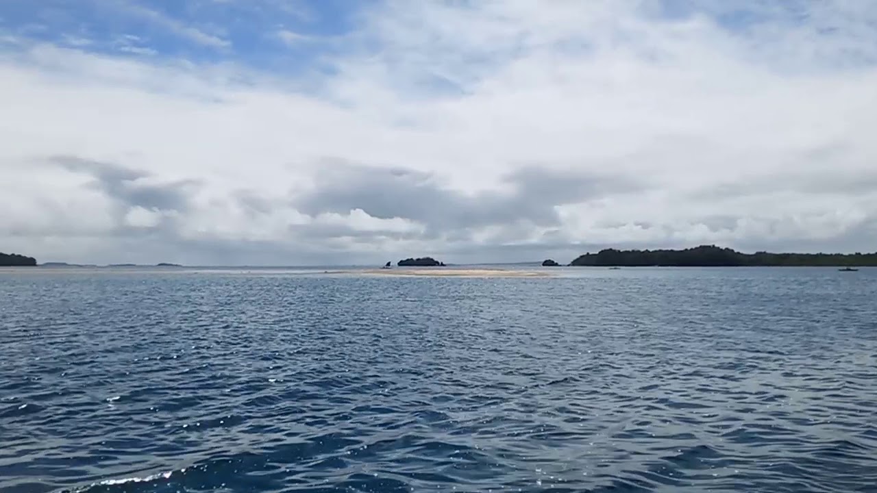 Luli Sand Bar Burdeos,Quezon - YouTube