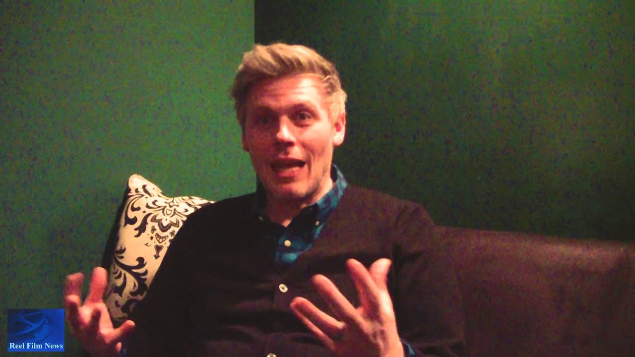 DC Improv EXCLUSIVE: Comedian Christian Finnegan - YouTube