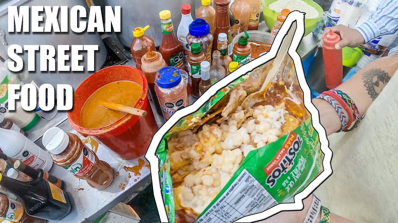 Mexican Street Food | Comida callejera | Tostitos con esquites | 4K ...