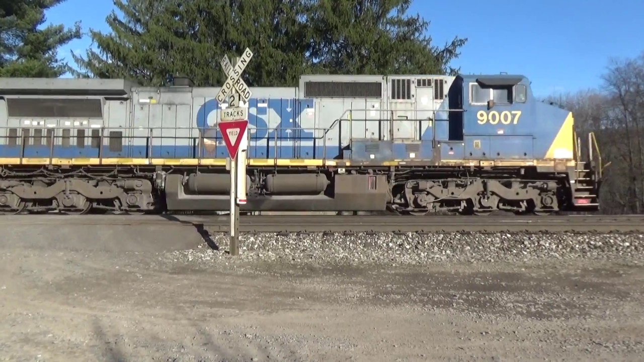 .CSX 5446 & 9010 Mixed freight w/ helpers 8781 & 9007 mance curve ...