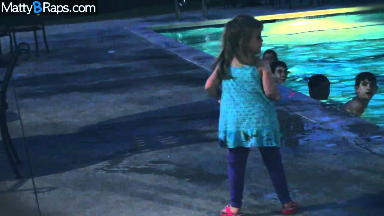 002 MattyB Performs At Pool Party! 27 05 2012 02 07 2011 - YouTube