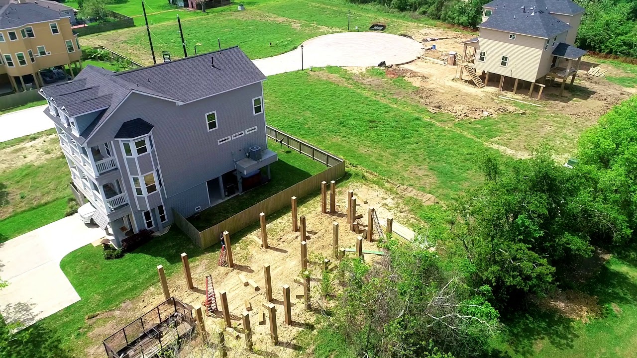 Custom homes going up - YouTube