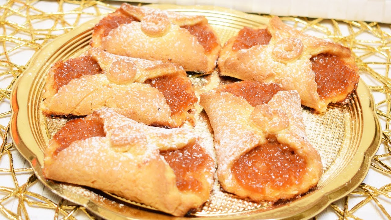 FAZZOLETTI DI PASTA FROLLA CON MARMELLATA - biscotti farciti veloci ...
