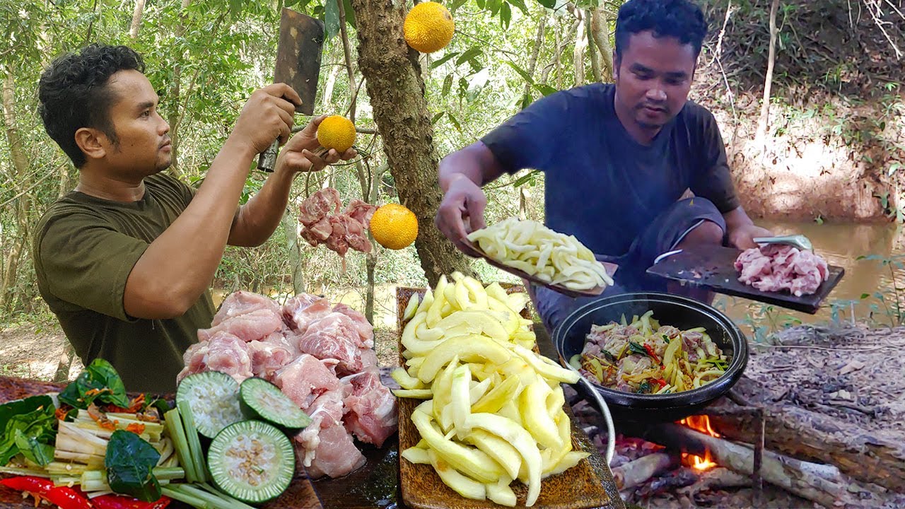 Jungle recipe: Found and pick wild fruits - Pork ribs cook natural ...
